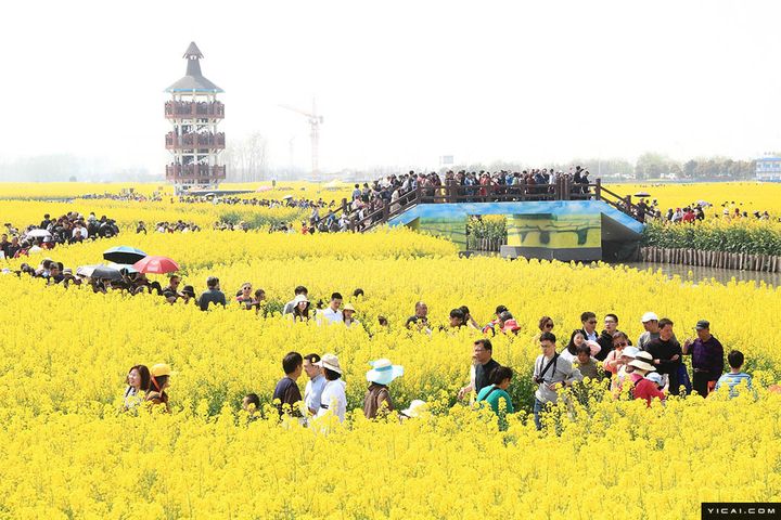China's Qingming Holiday Produced 112 Million Domestic Tourists This Year