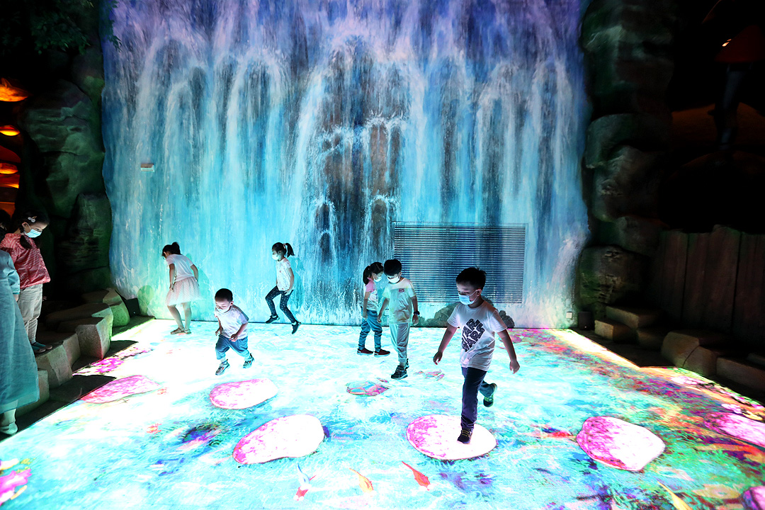 APAC’s First Smurfs Theme Park Opens in Shanghai