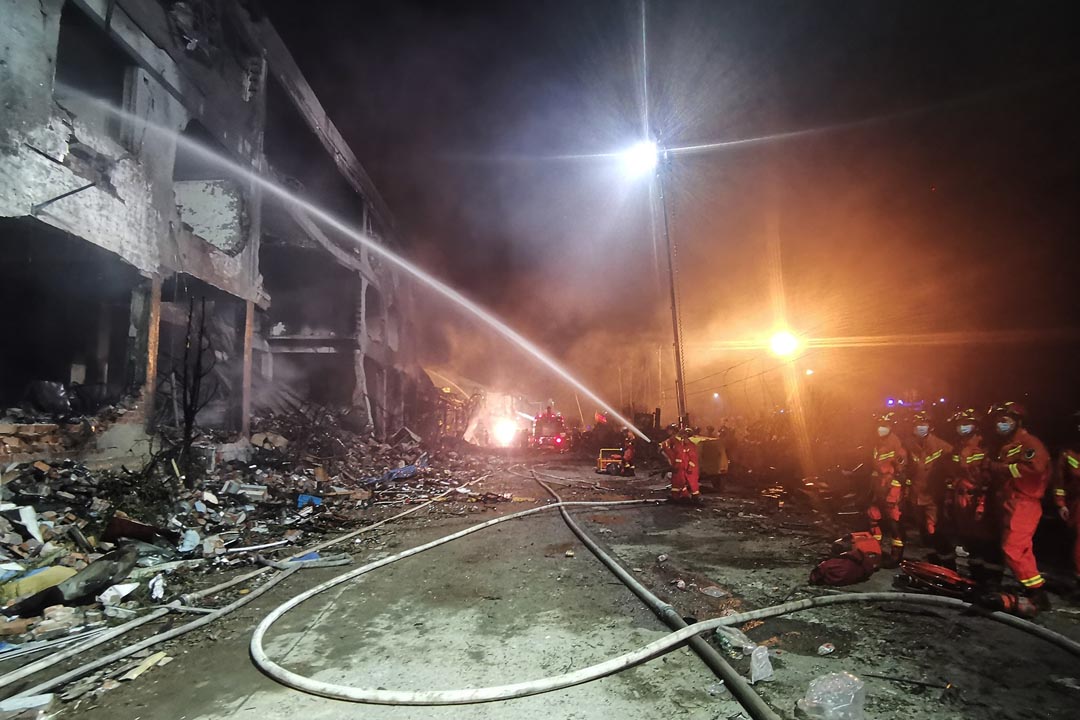 [In Photos] LPG Tanker Explosion Kills 19, Injures 171 in China’s ...