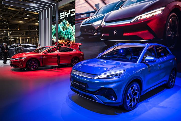 BYD’s Shares Jump as Chinese NEV Maker Expects Over Four-Fold Leap in ...