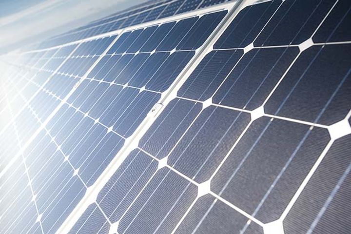 中国のDMEGCは、オランダのサンルームがスペインの太陽光発電プロジェクトの青信号を取得するのに役立ちます