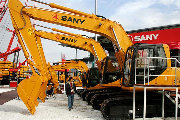 China's Digger Sales Grow Over 50% for Fourth Month as Builders Get Busy