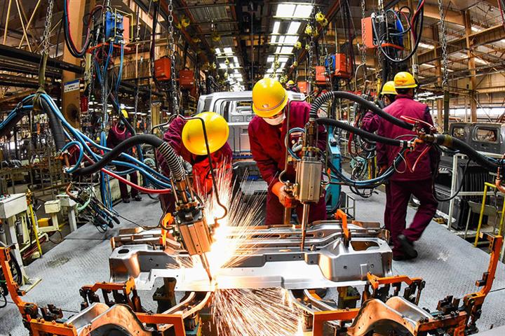 China's Factory Activity Grows Least in Nine Months in February Amid ...