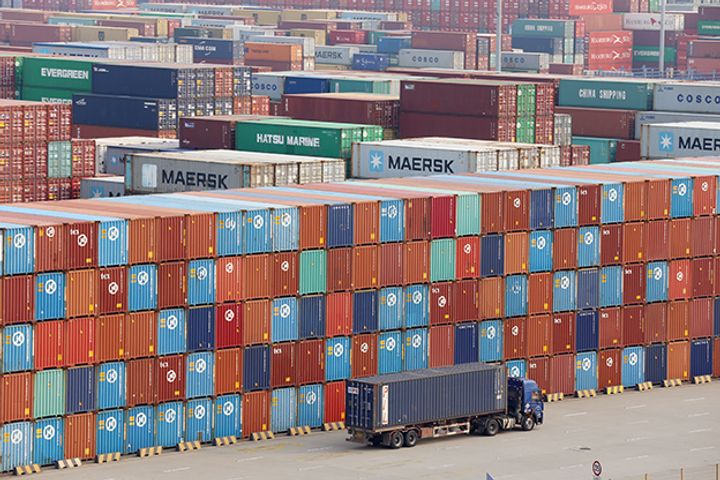 China's Foreign Trade Volume Has Jumped 198 Times in 40 Years, Customs Says