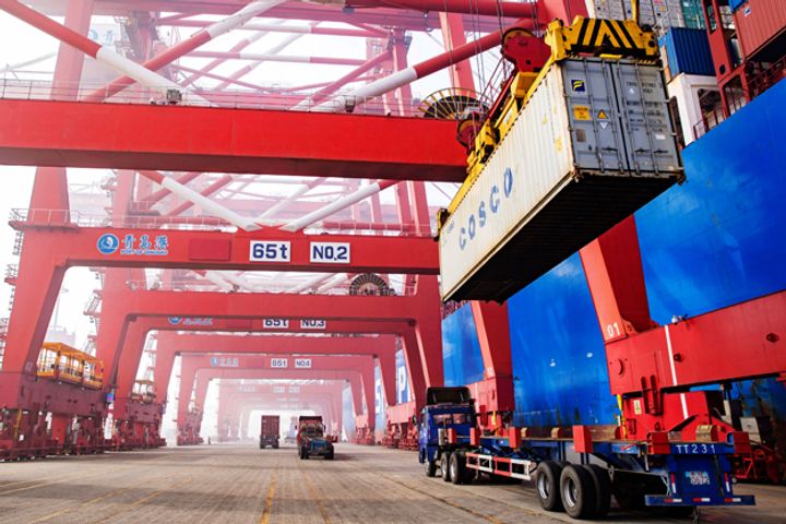 China Is Upbeat About Goods Trade Growth This Year, Commerce Ministry Says