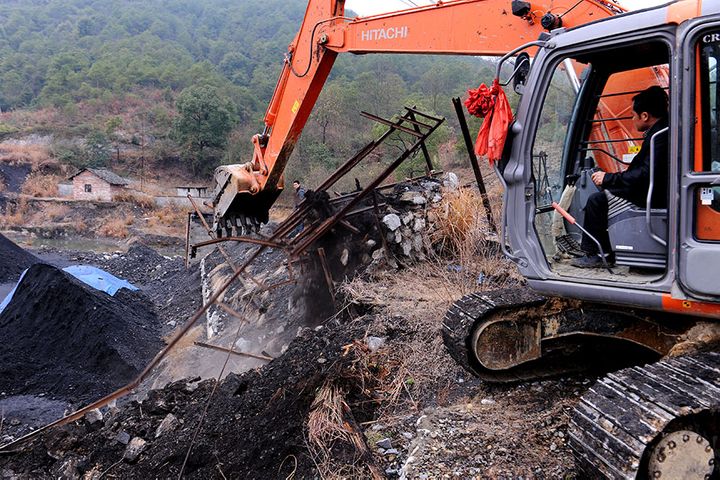 China's NDRC Calls for Faster Pace of Small Coal Mine Closures