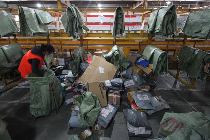 China Shipped 22 Billion Parcels in First Half, Topping 2015's Full ...