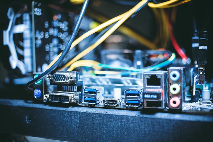 Chinese Crypto Mining Rig Maker Canaan Files for USD400 Million Nasdaq IPO