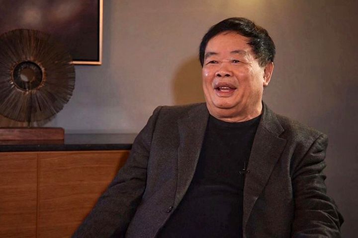 [Exclusive] Fuyao Chairman of Oscar-Nominated 'American Factory' Talks Shop