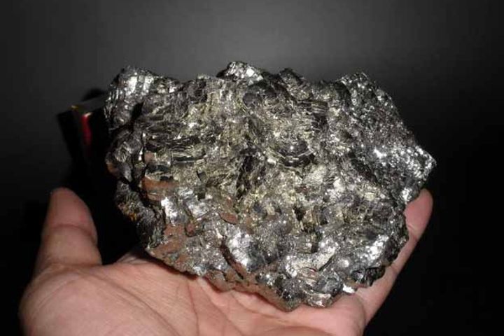 Inner Mongolia Authorities Discover 110 Million Ton Silver Reserve
