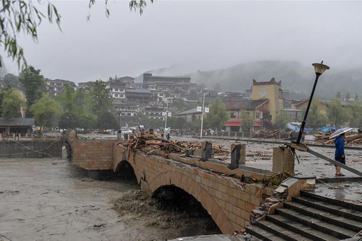 Sichuan Rainstorm Kills 8, Disrupts Almost 13,000