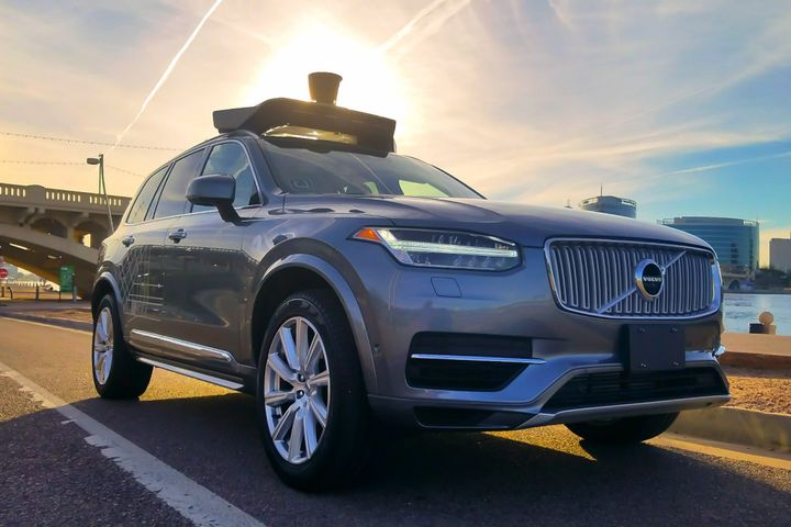 Volvo Cars Signs Deal to Sell Tens of Thousands of Autonomous Driving ...