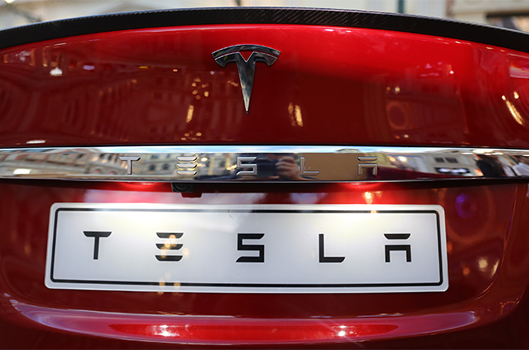 Tesla Raises Its Prices as EV Giant Shifts to Real-time Pricing to Halt ...